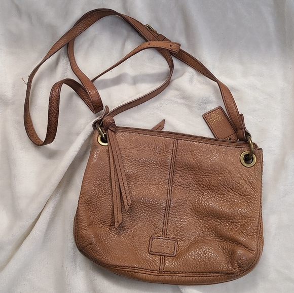Fossil | Bags | Fossil Tan Leather Purse | Poshmark